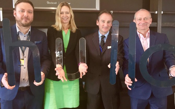 hullo Aircrew celebrates online platform launch at London Oxford Airport.