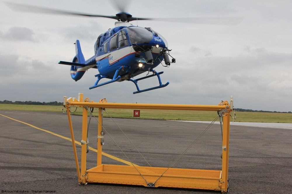 Airbus Helicopters’ Power Line Maintenance Mission Fit for RTE. Airbus