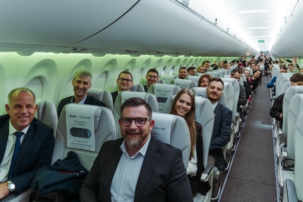 First European airline to launch SpaceX’s Starlink in-flight ...
