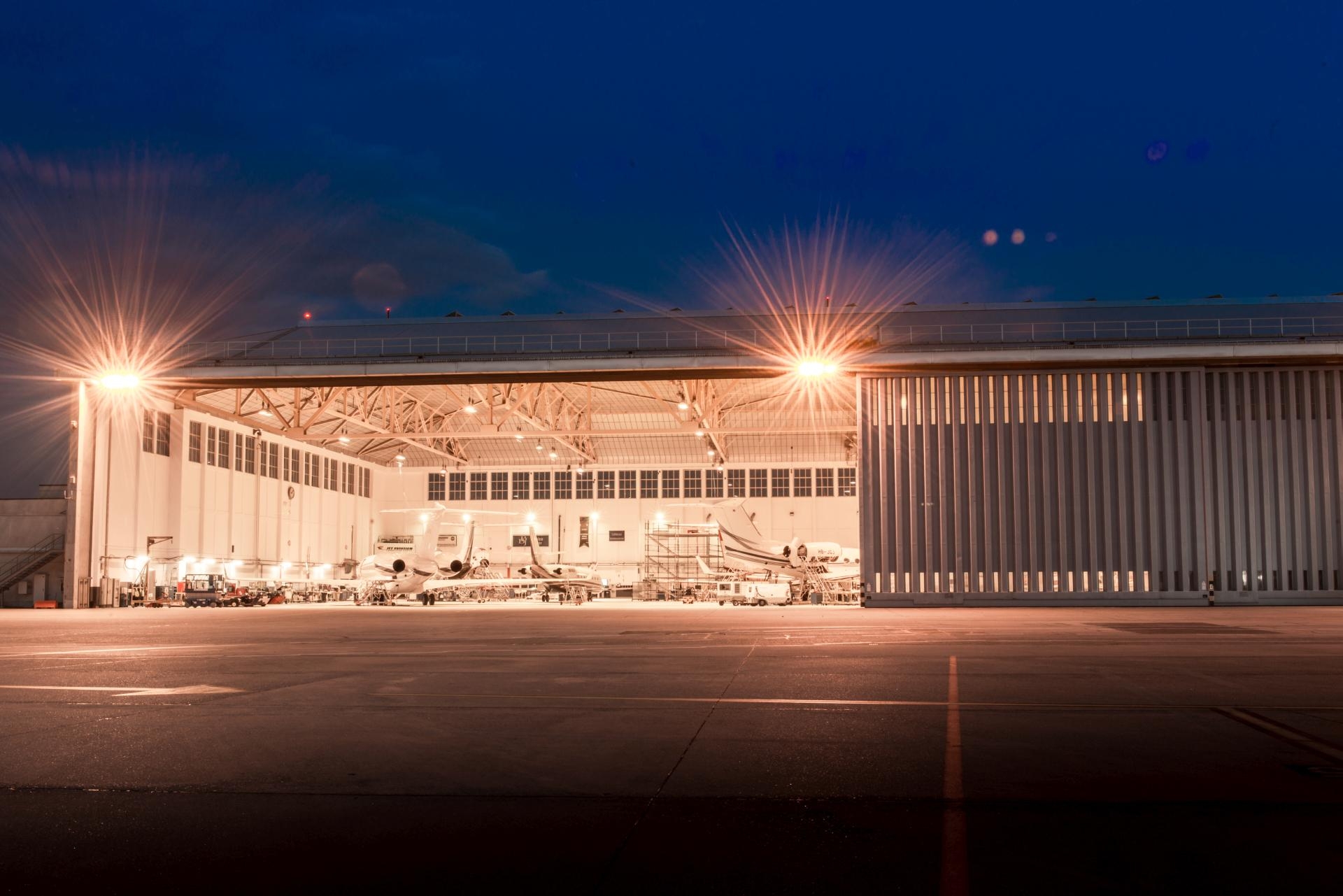 Jet Aviation completes first Honeywell Primus ELITE DU-875 Upgrade in ...