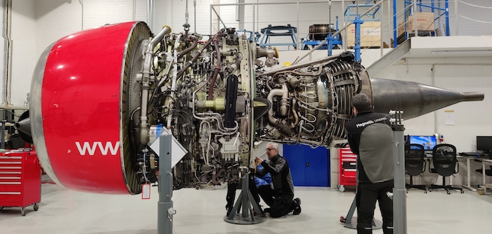 Magnetic Engines performs its first combustion chamber replacement on ...